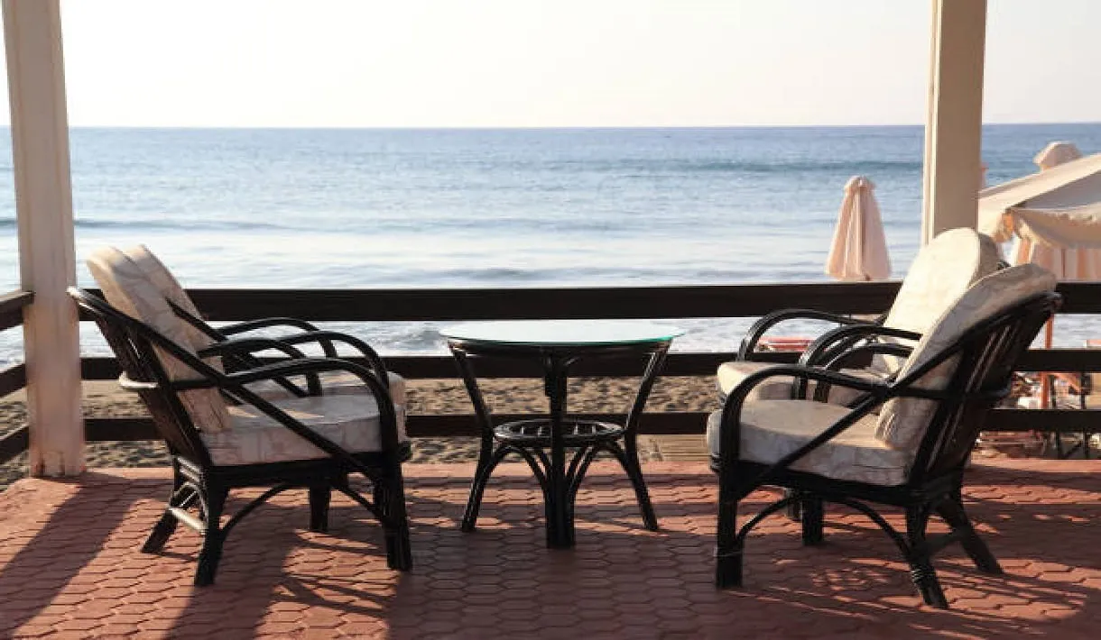 Open Cafes in Hurghada: Explore the Best Coffee Spots by the Red